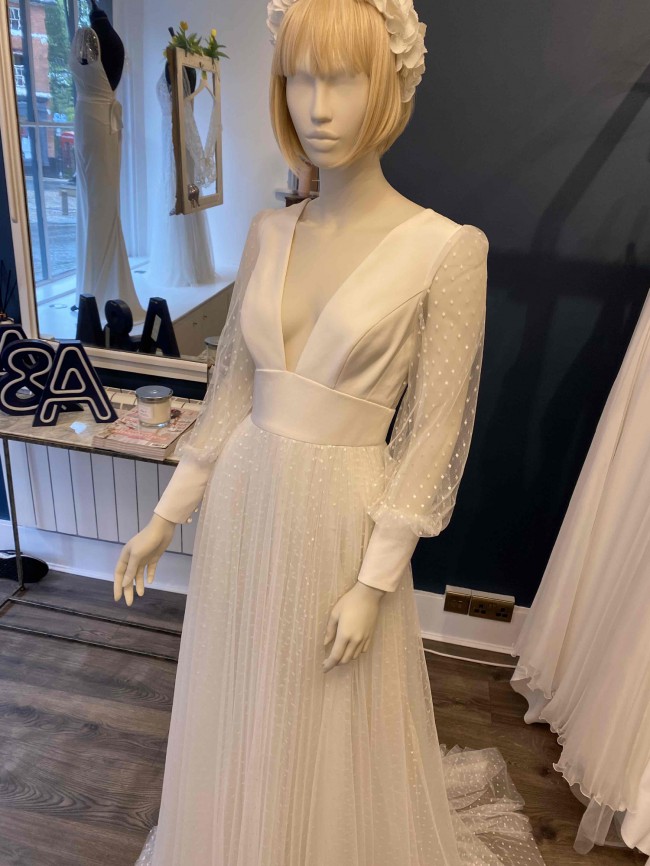 Sassi Holford Sara Sample Wedding Dress Save 64% - Stillwhite