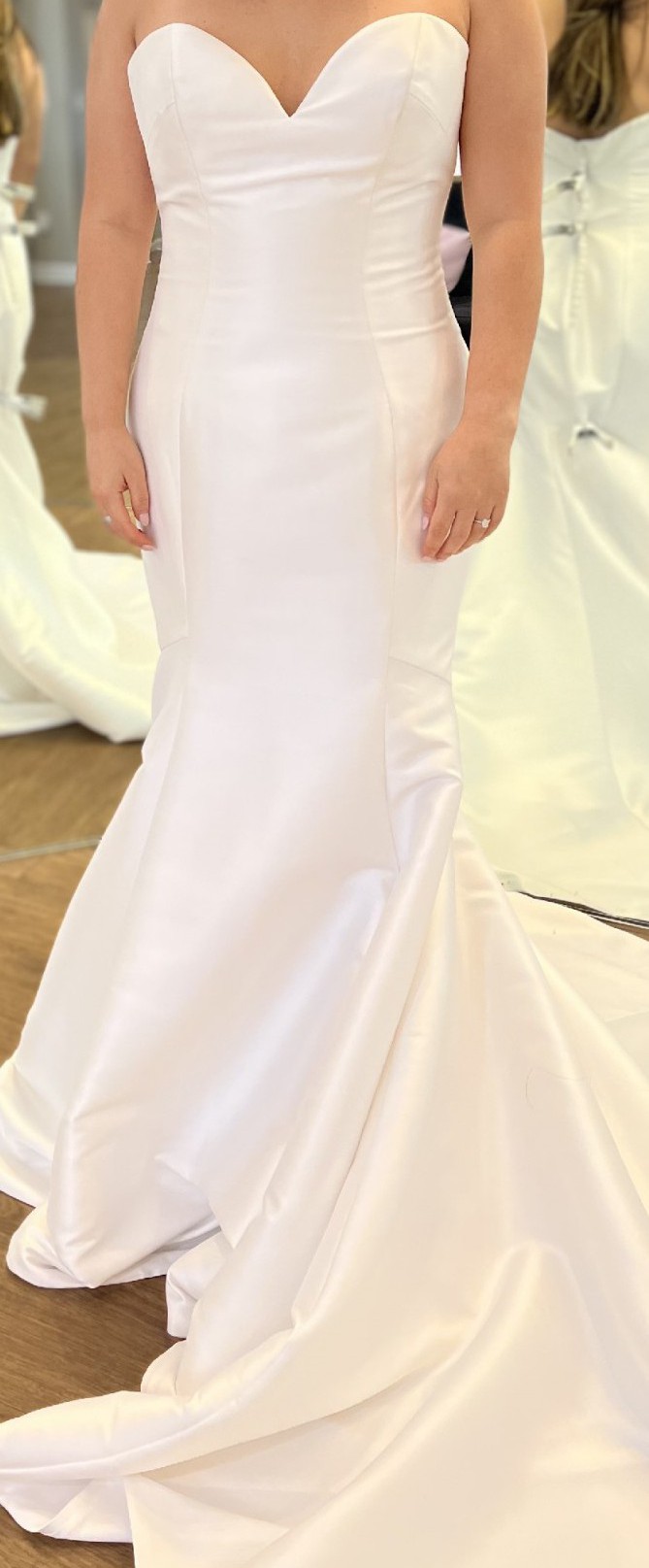 Justin Alexander New Wedding Dress Save 40% - Stillwhite