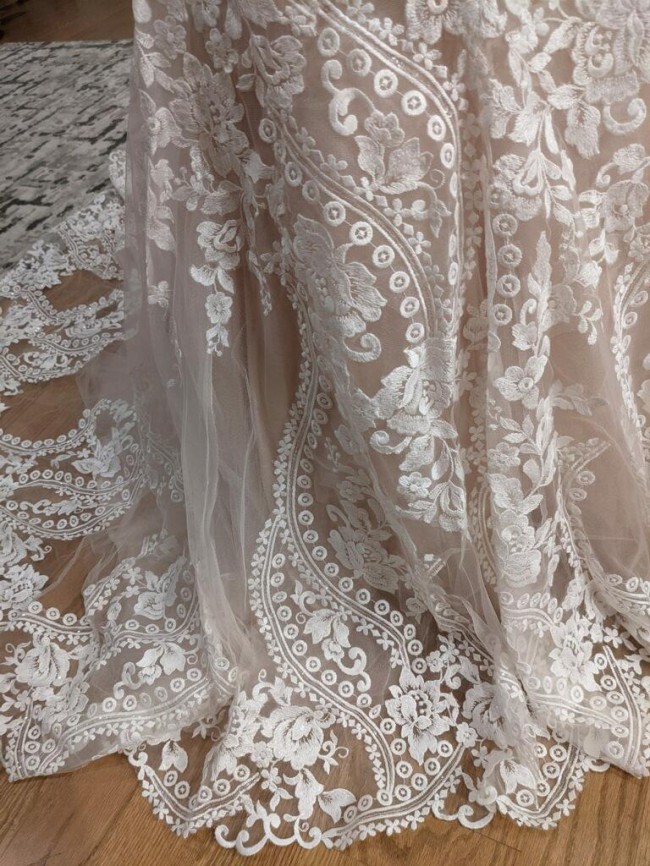 Allure Romance, 3115 New Wedding Dress Save 29% - Stillwhite