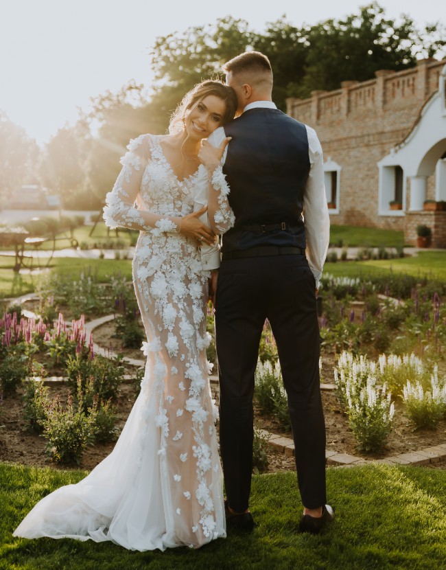 Leya Marini Stella Sample Wedding Dress Save 76% - Stillwhite