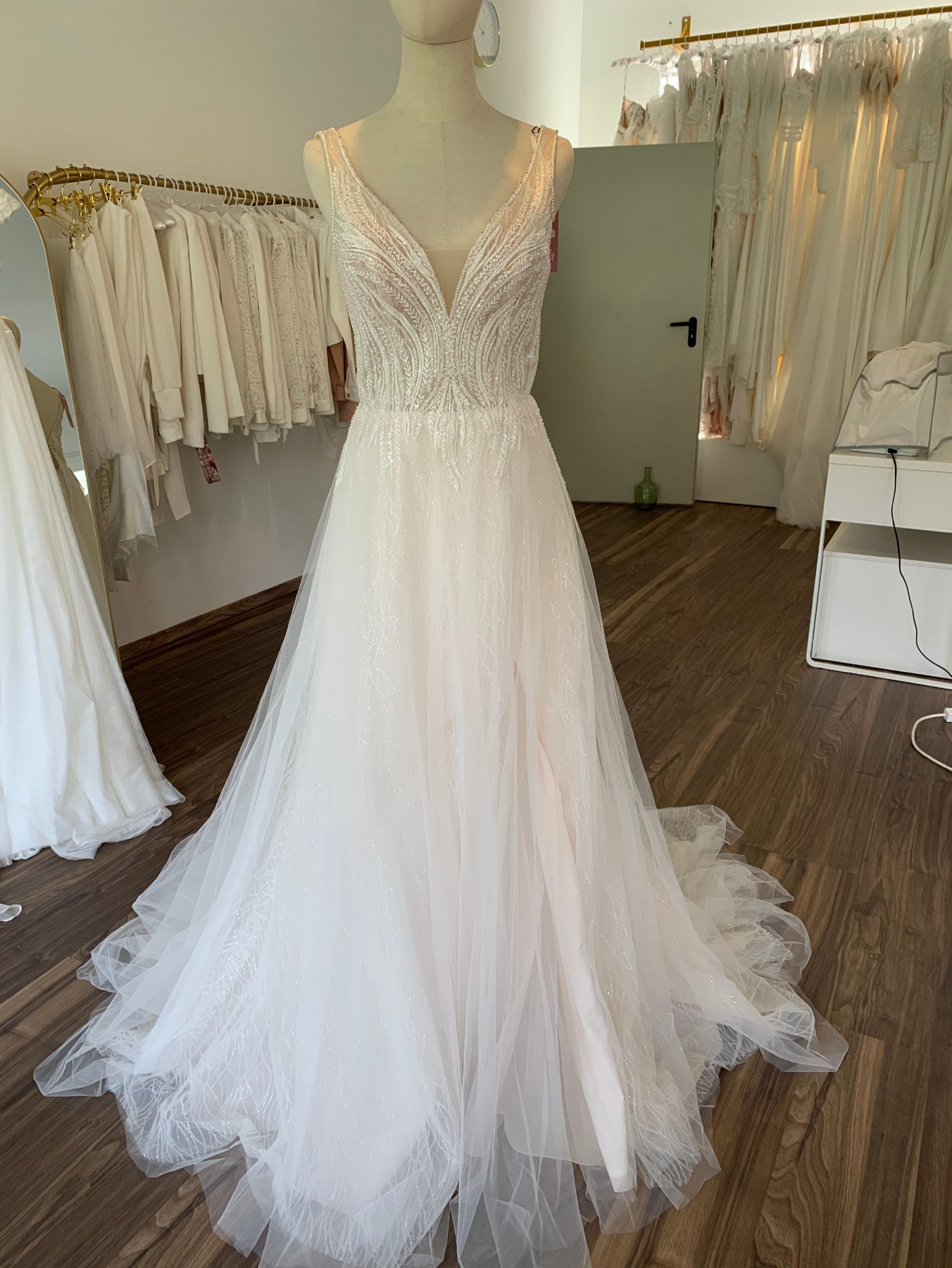 A-Line Sample Wedding Dress Save 71% - Stillwhite