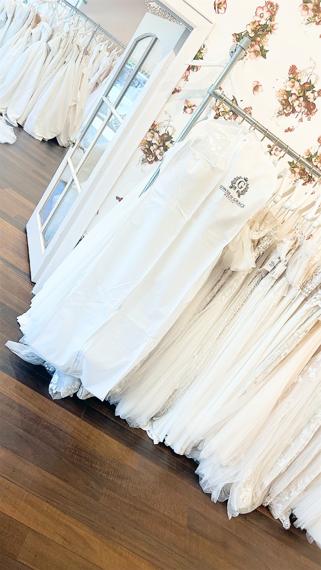 Justin Alexander New Wedding Dress Save 75% - Stillwhite