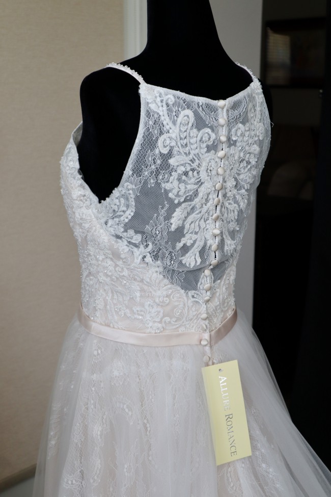 Allure Romance, 3114 New Wedding Dress Save 58% - Stillwhite