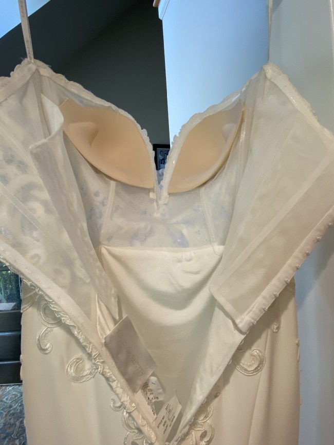 Allure Romance 3311 New Wedding Dress Save 47% - Stillwhite