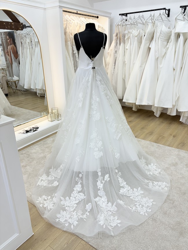 Stella York Sample Wedding Dress Save 64% - Stillwhite