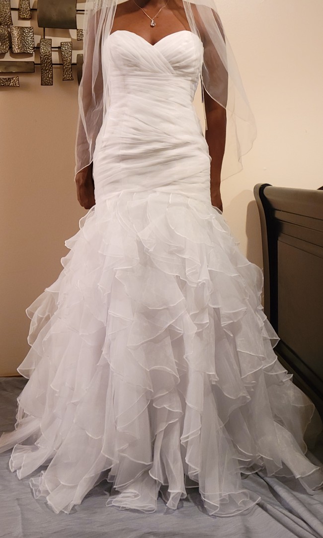 David's Bridal New Wedding Dress - Stillwhite