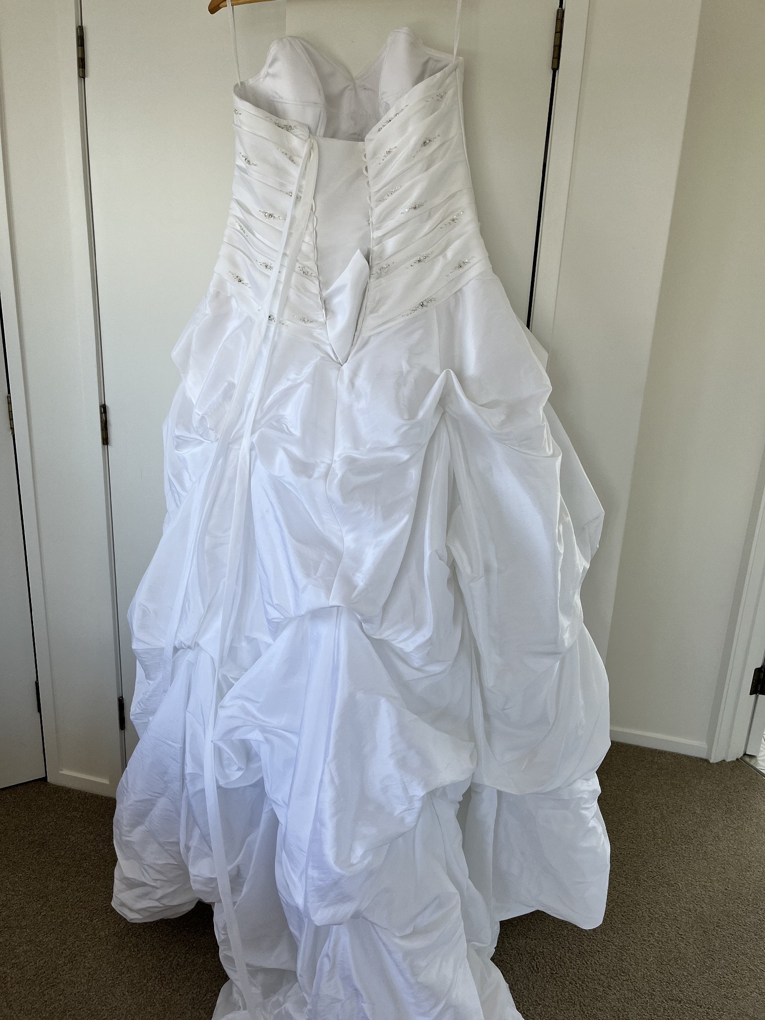 Bonny New Wedding Dress Save 64% - Stillwhite