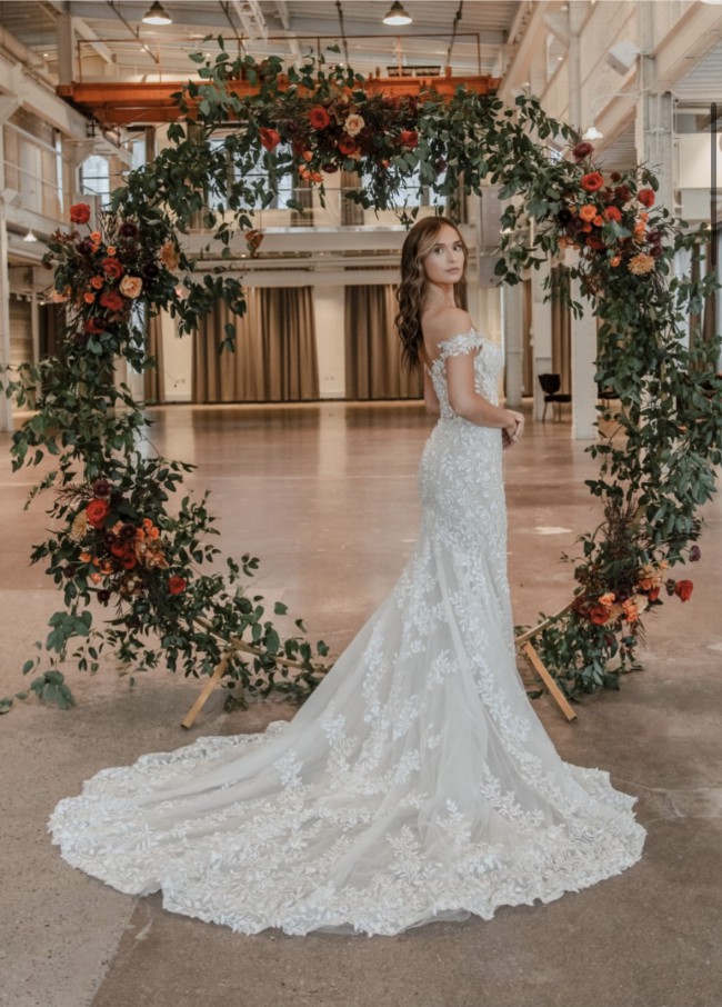 Colby John New Wedding Dress Save 5% - Stillwhite