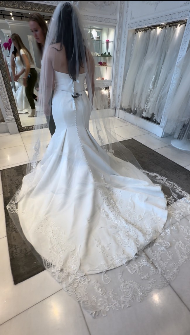 Rebecca Ingram Marsha New Wedding Dress Save 50% - Stillwhite