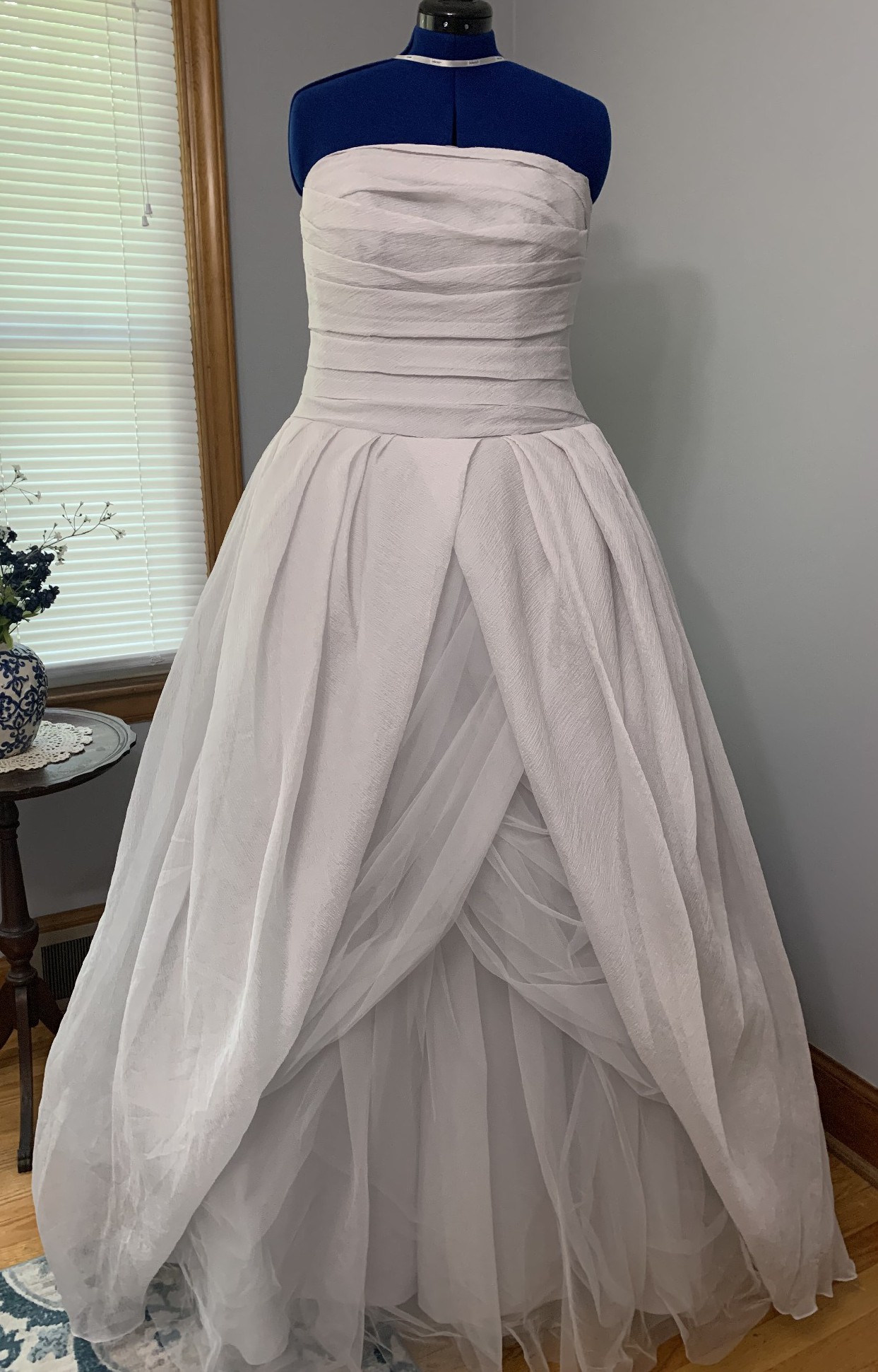 Vera Wang White New Wedding Dress Save 50% - Stillwhite