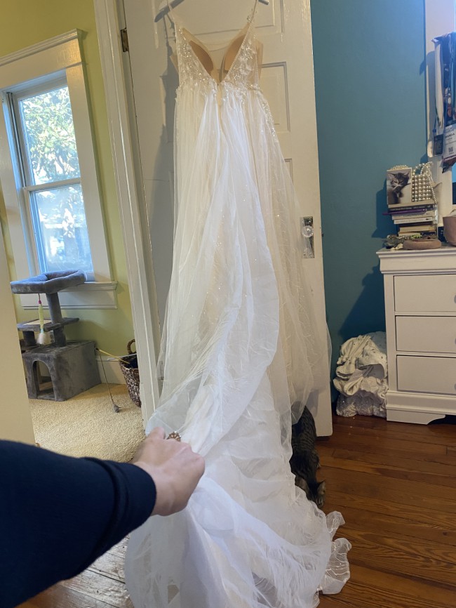Fit & Flare Sample Wedding Dress - Stillwhite