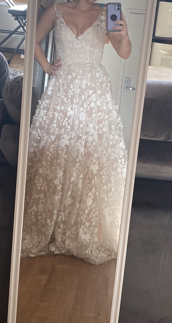 Stephanie Allin, Raven Wedding Dress - Stillwhite