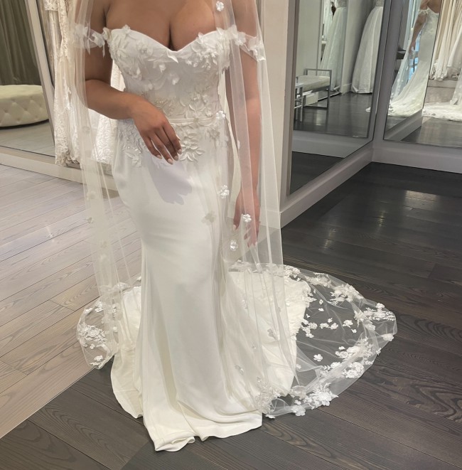 Suzanne Neville Eden Wedding Dress Save 34% - Stillwhite
