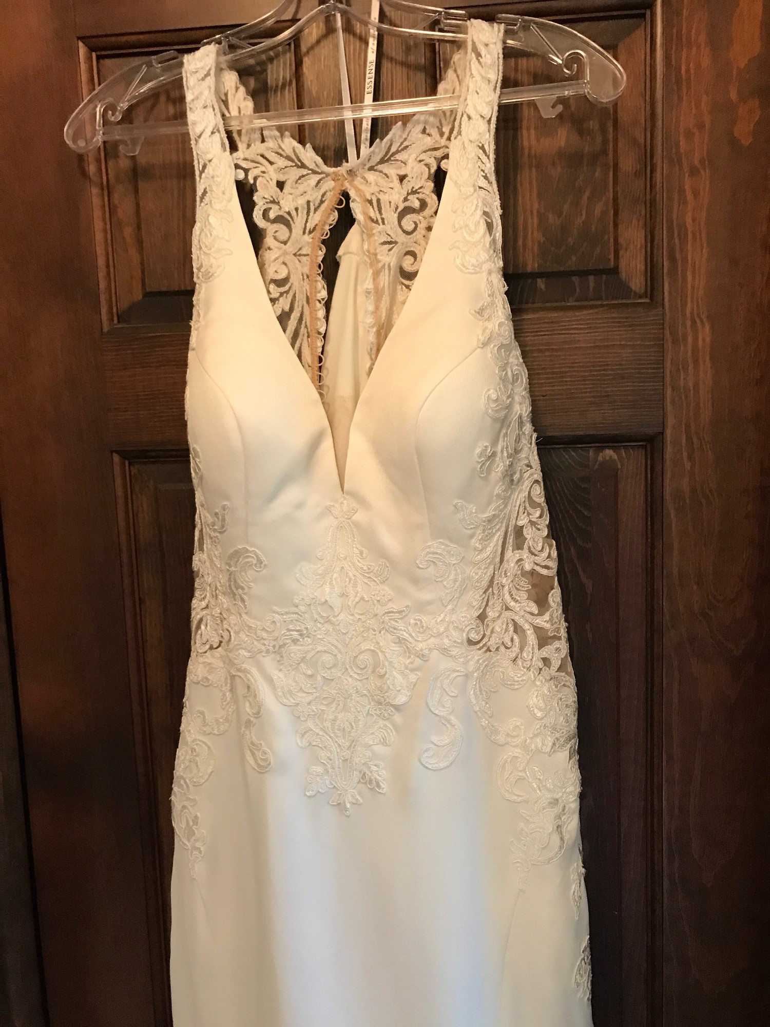 Essense of Australia D2326 New Wedding Dress Save 50% - Stillwhite