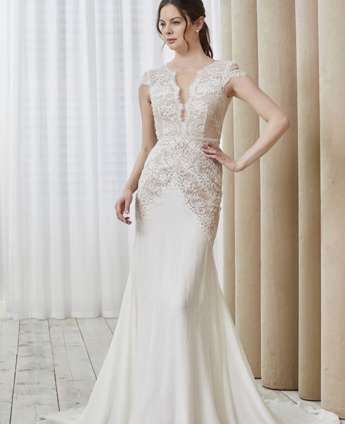 Savin London Sample Wedding Dress Save 80% - Stillwhite