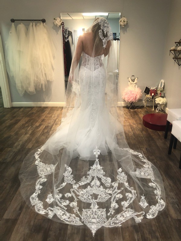 La Premiere Bridal New Wedding Dress Save 77% - Stillwhite