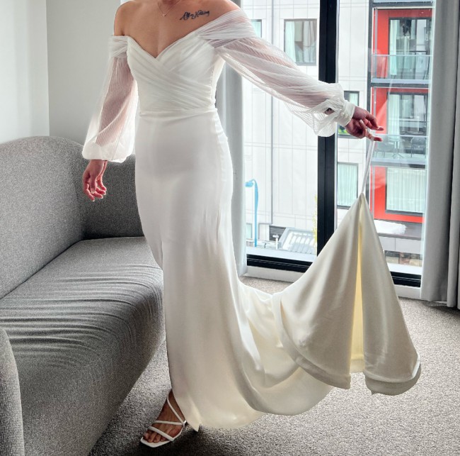 Gown & Altar Wedding Dress Save 68% - Stillwhite