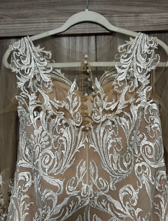 Veejay Floresca Bridal Custom Made New Wedding Dress Save 38% - Stillwhite