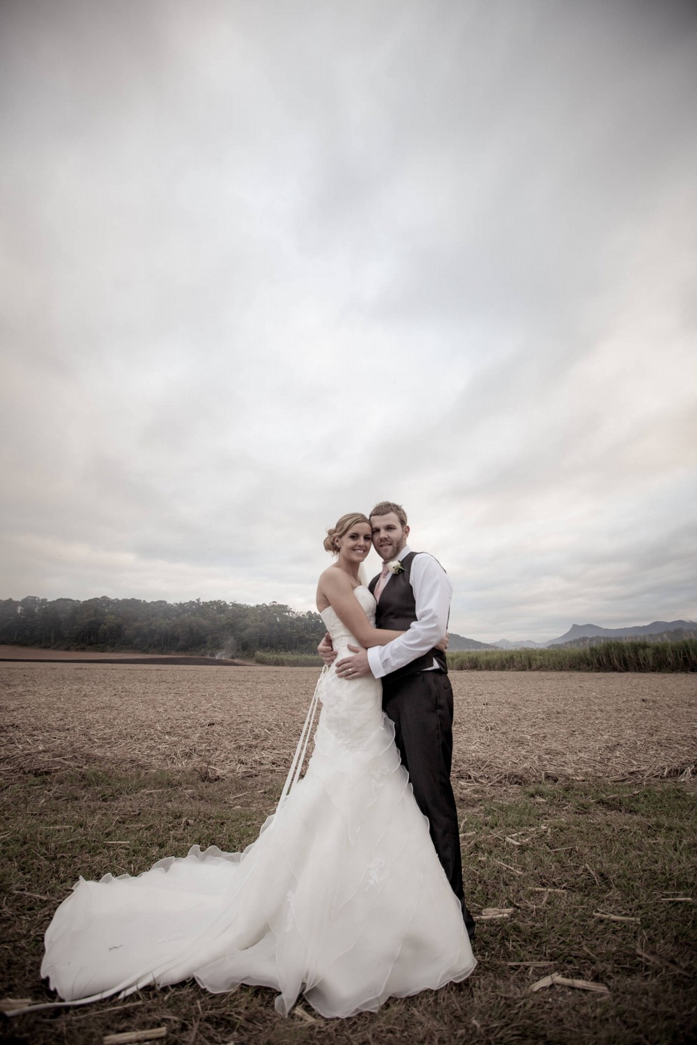 Clare By Design Preowned Wedding Dress Save 73% - Stillwhite