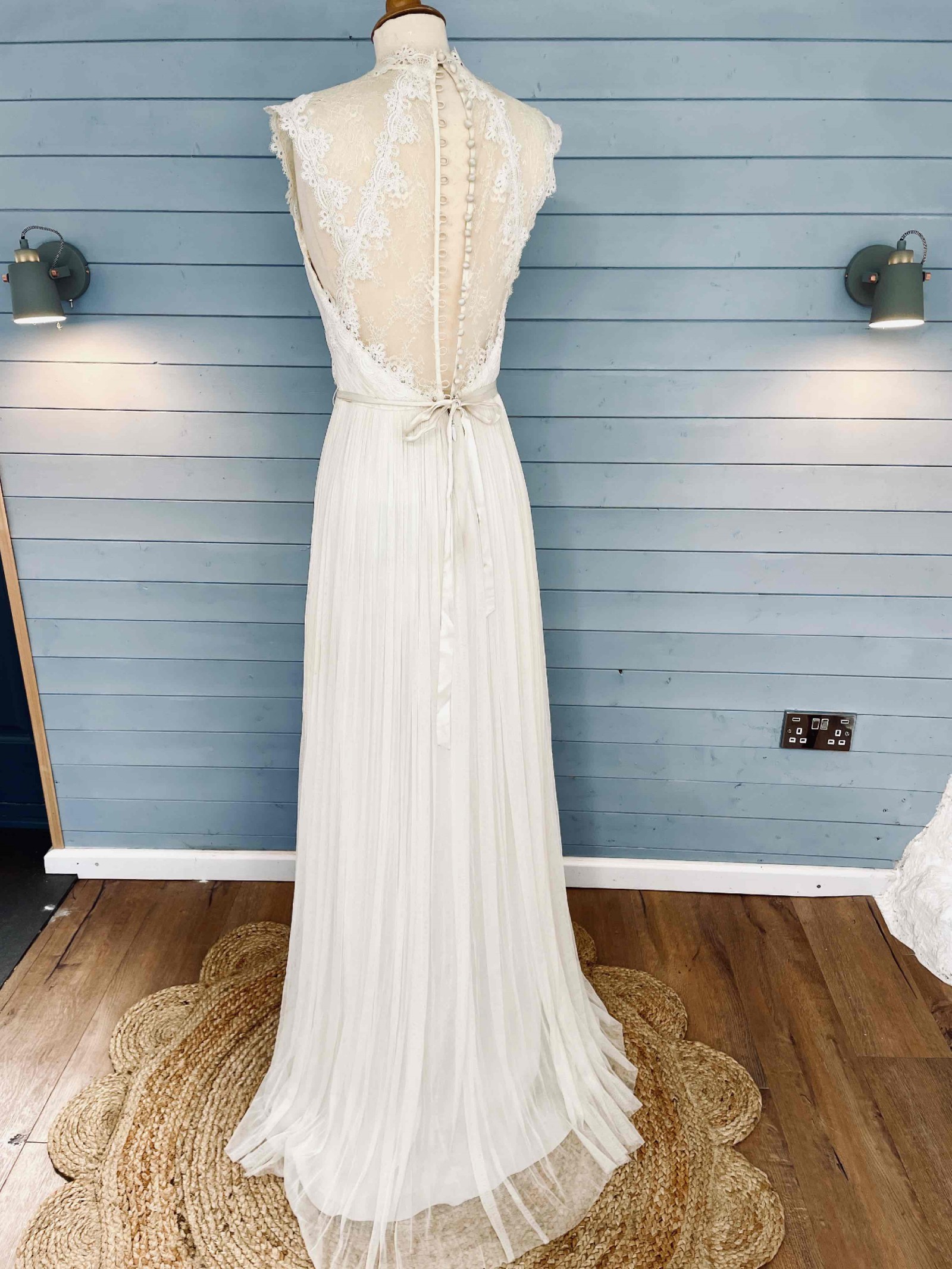 Catherine Deane Fantasia New Wedding Dress Save 68% - Stillwhite