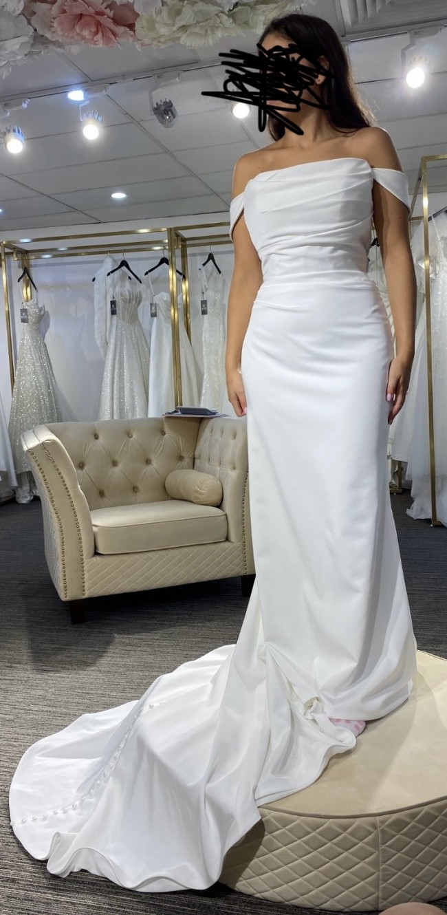 Jonathan James Couture, Custom Made New Wedding Dress - Stillwhite