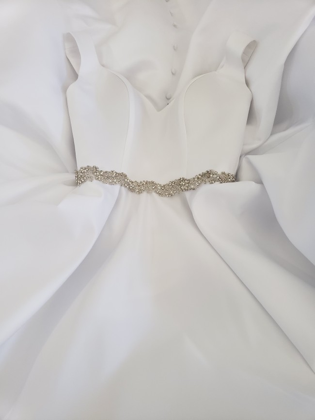 New York City Bride Bara New Wedding Dress - Stillwhite