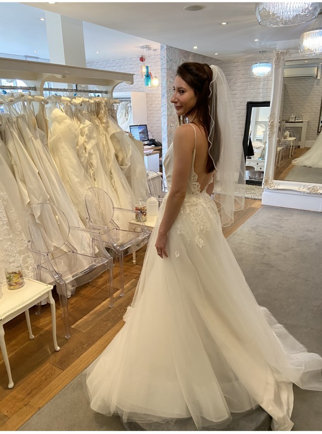 Blush by Hayley Paige Fawn New Wedding Dress Save 75% - Stillwhite