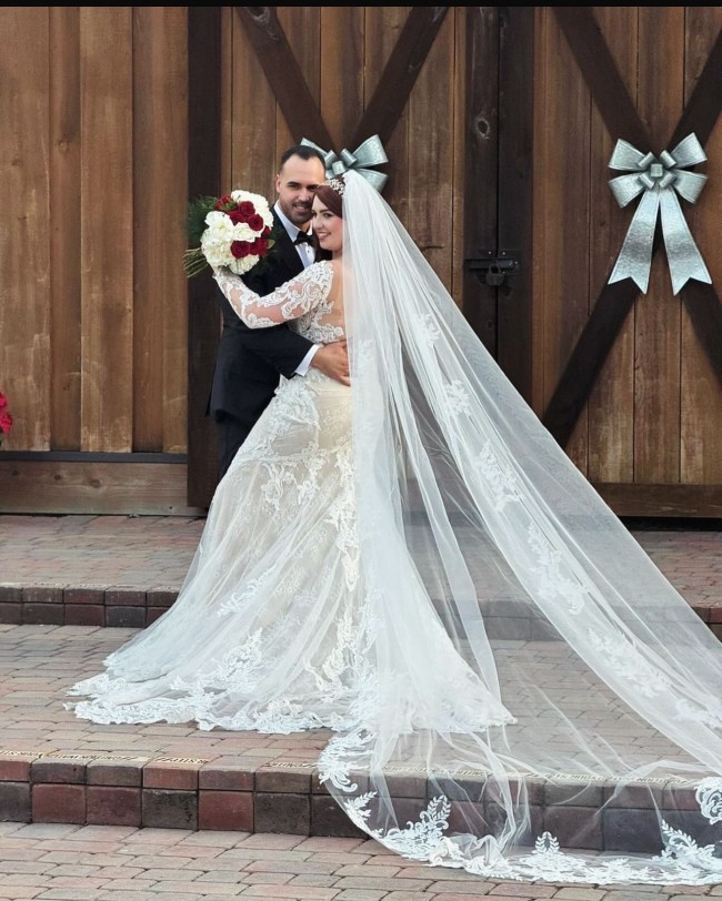 Elysee Wedding Dress Save 33% - Stillwhite