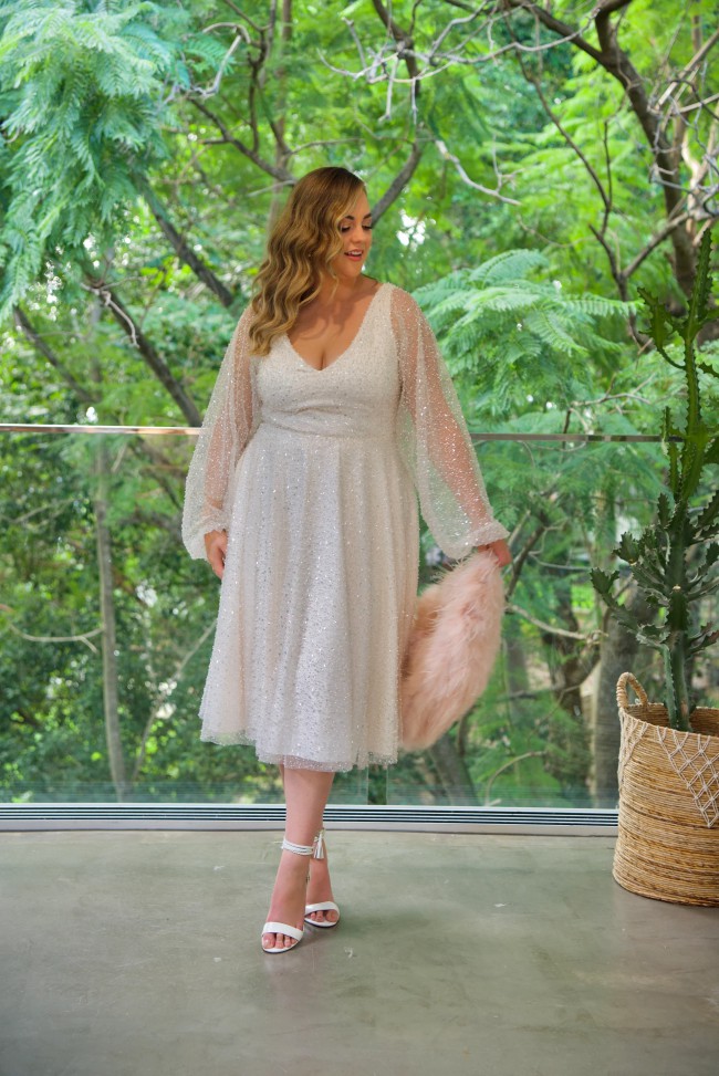 When Freddie Met Lilly, Isaac Gown Sample Wedding Dress Save 52% ...
