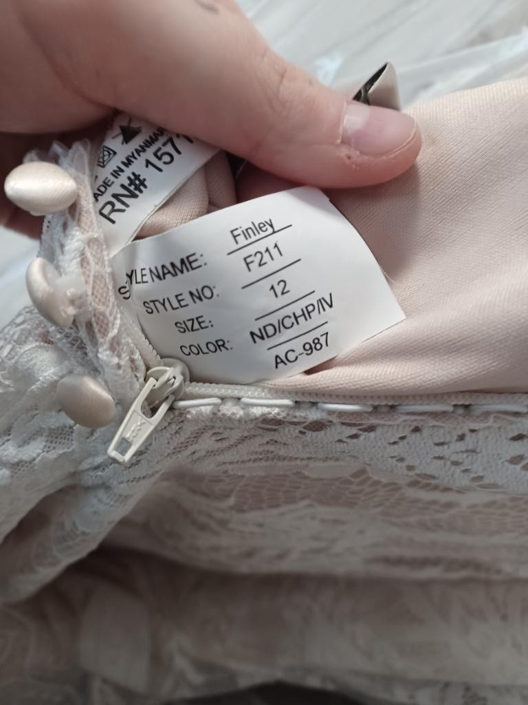 Wilderly Bride Finely F211 Sample Wedding Dress Save 73% - Stillwhite