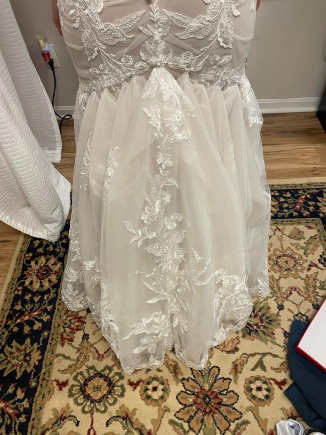 Essense of Australia D2770 New Wedding Dress Save 14% - Stillwhite