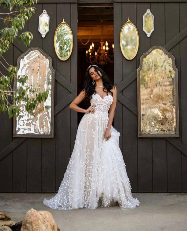 All Who Wander New Wedding Dress Save 48% - Stillwhite