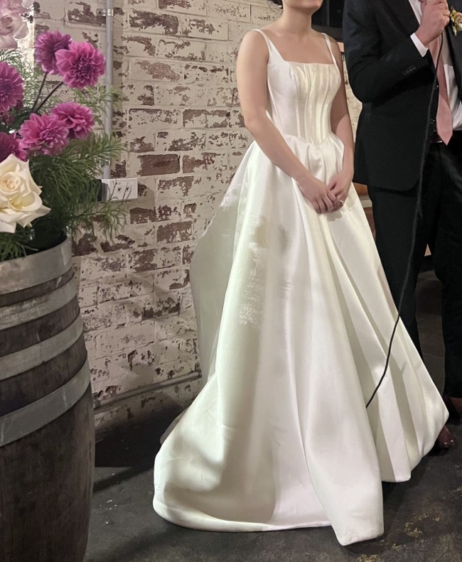Evie Young Bridal, Hall Mikado - EY640MK Wedding Dress Save 45% ...