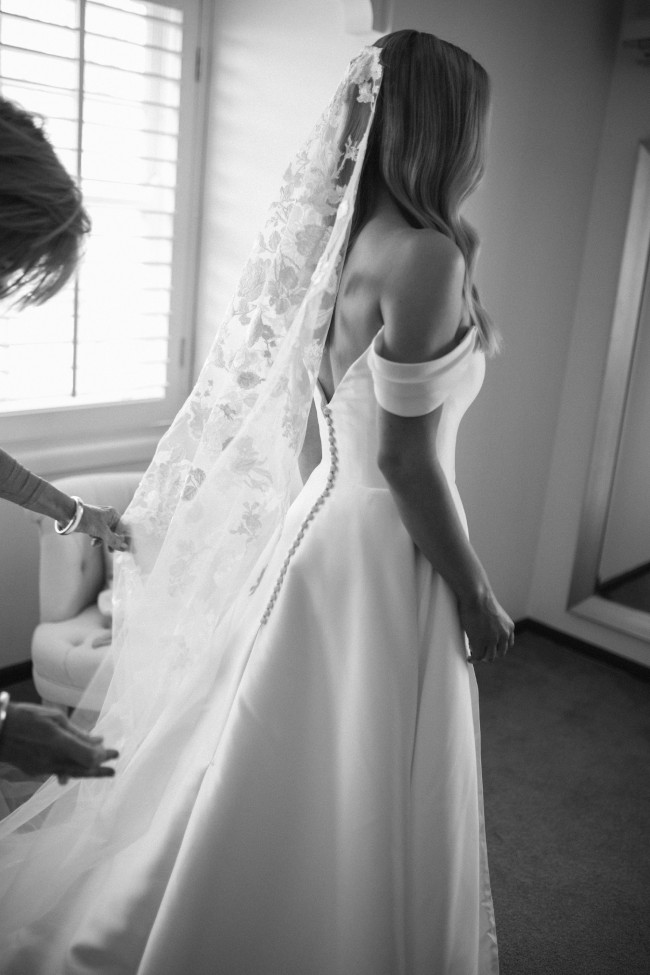 Chosen By KYHA Davis Wedding Dress Save 31% - Stillwhite