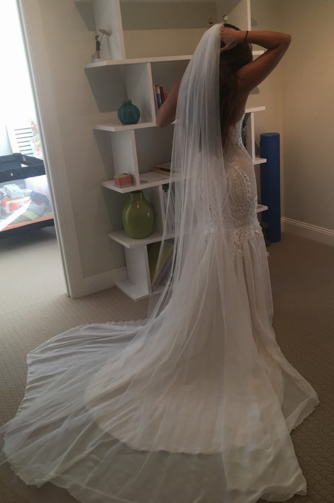 Andrea Gorrie Used Wedding Dress Save 75% - Stillwhite