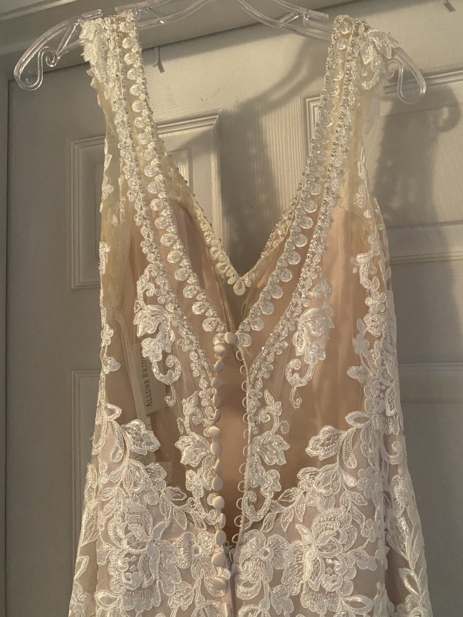 Allure Bridals 9513 New Wedding Dress - Stillwhite