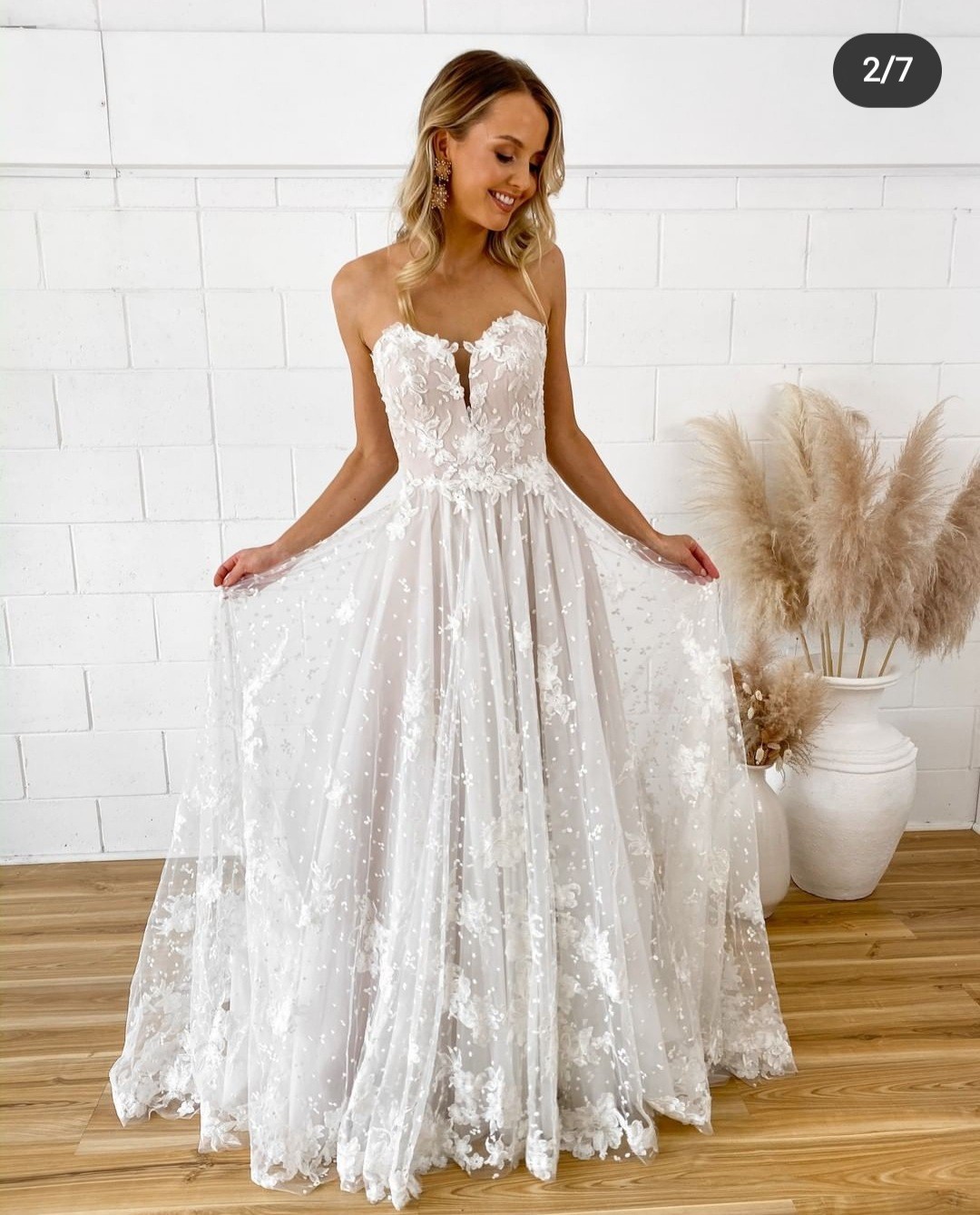 Madi Lane Matilda New Wedding Dress - Stillwhite