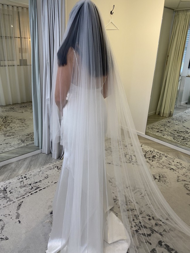 Chosen By One Day Sample Wedding Dress Save 85% - Stillwhite