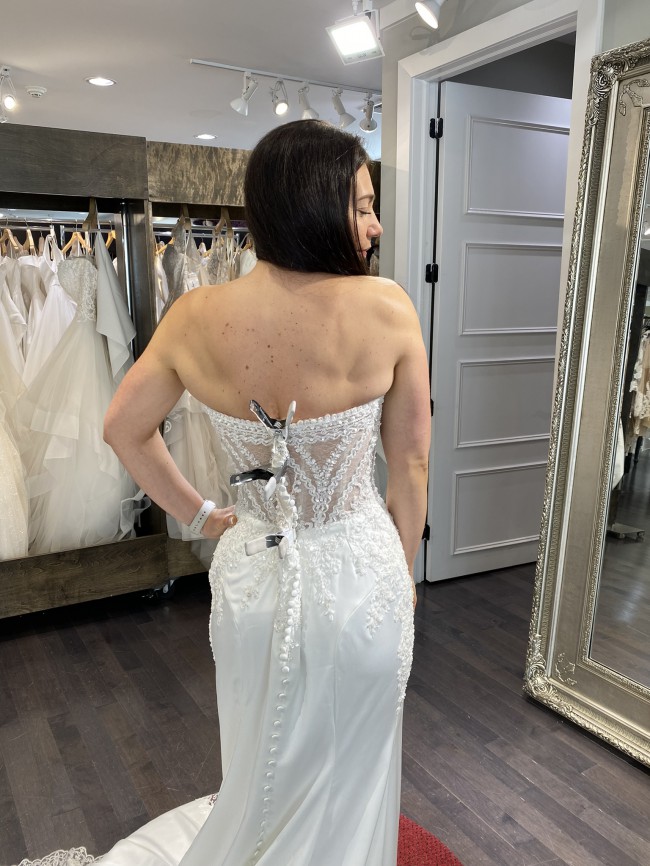 Maggie Sottero Yates collection. 22MC570A New Wedding Dress Save 10% ...