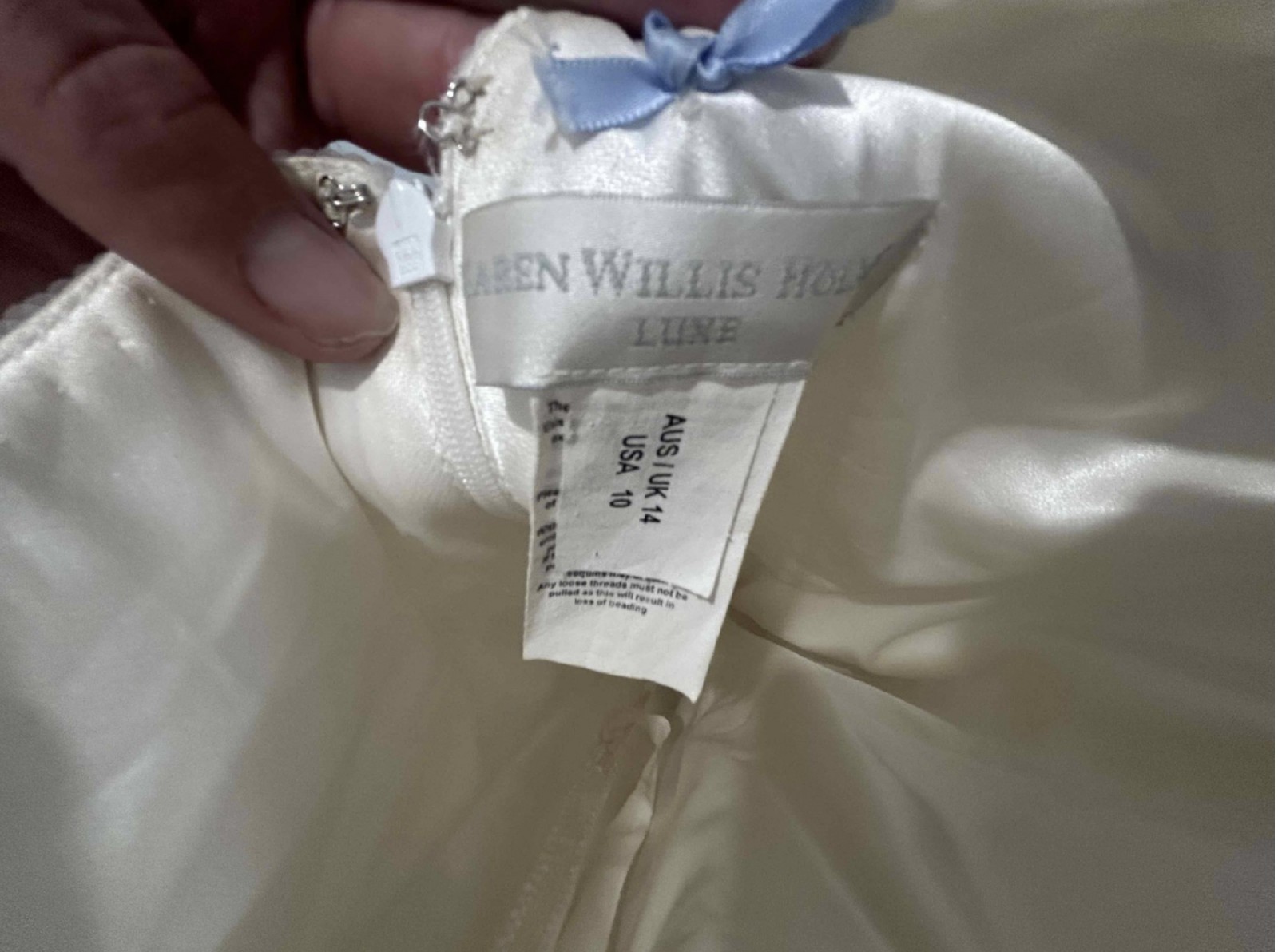 Karen Willis Holmes, Fontanne Sample Wedding Dress Save 59% - Stillwhite
