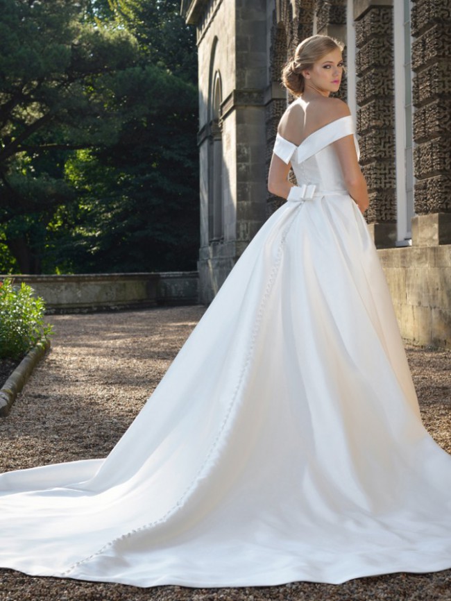 Catherine Parry New Wedding Dress Save 20% - Stillwhite