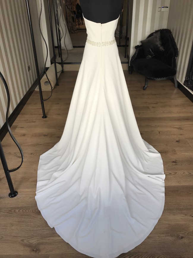 Alan Hannah Sample Wedding Dress Save 92% - Stillwhite