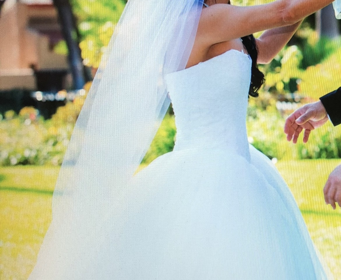 Vera Wang, Bride wars dress Wedding Dress Save 20% - Stillwhite