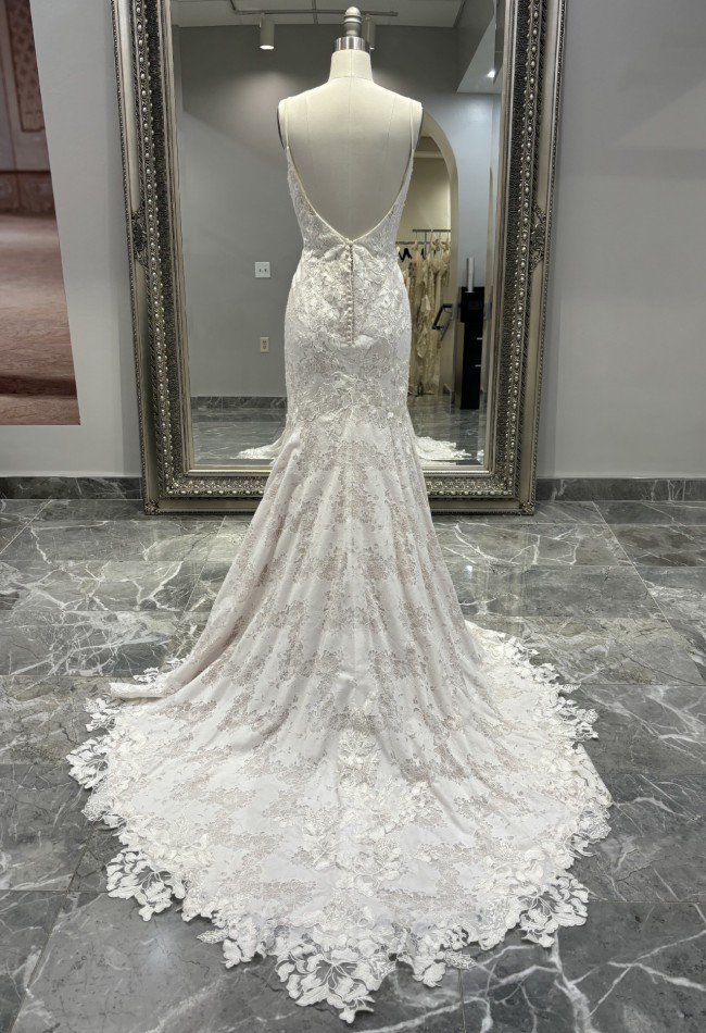 Essense of Australia Sample Wedding Dress Save 54% - Stillwhite