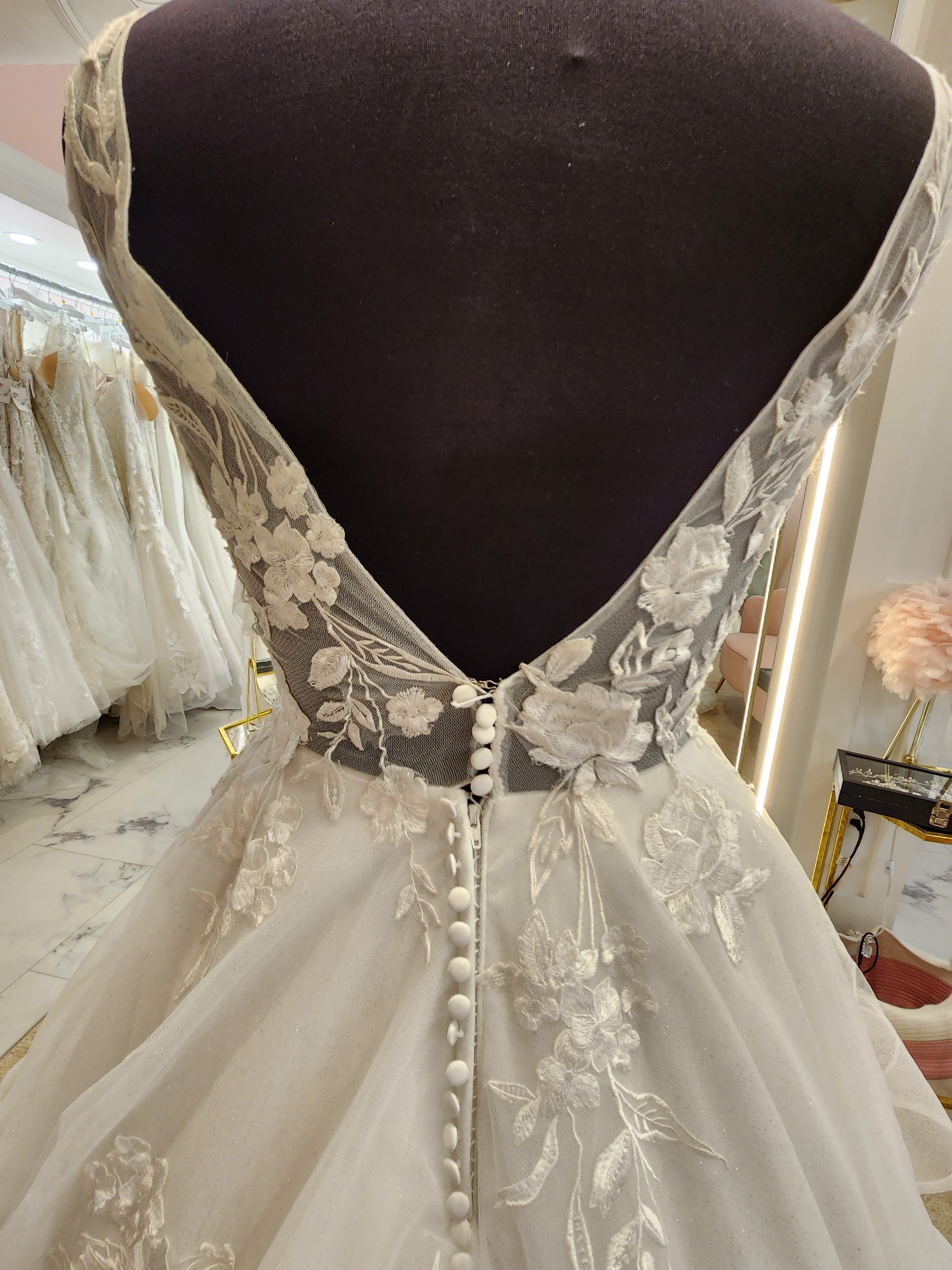 Private Label Sample Wedding Dress Save 91% - Stillwhite