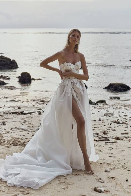 Ella Moda Sample Wedding Dress Save 78% - Stillwhite