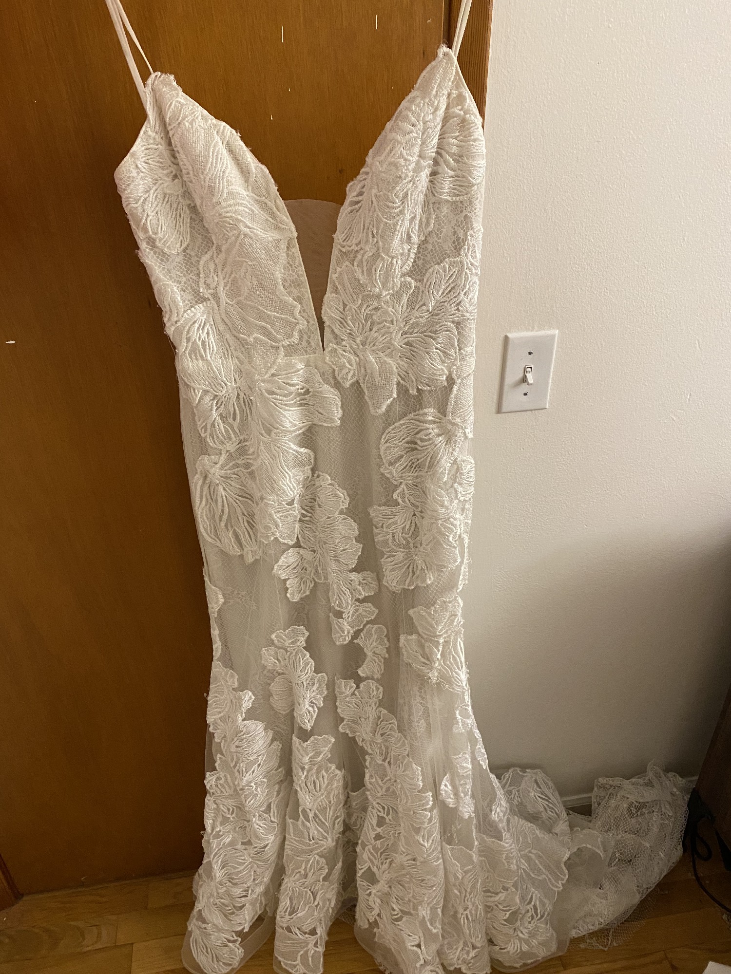 Wtoo Valenta Sample Wedding Dress Save 75% - Stillwhite