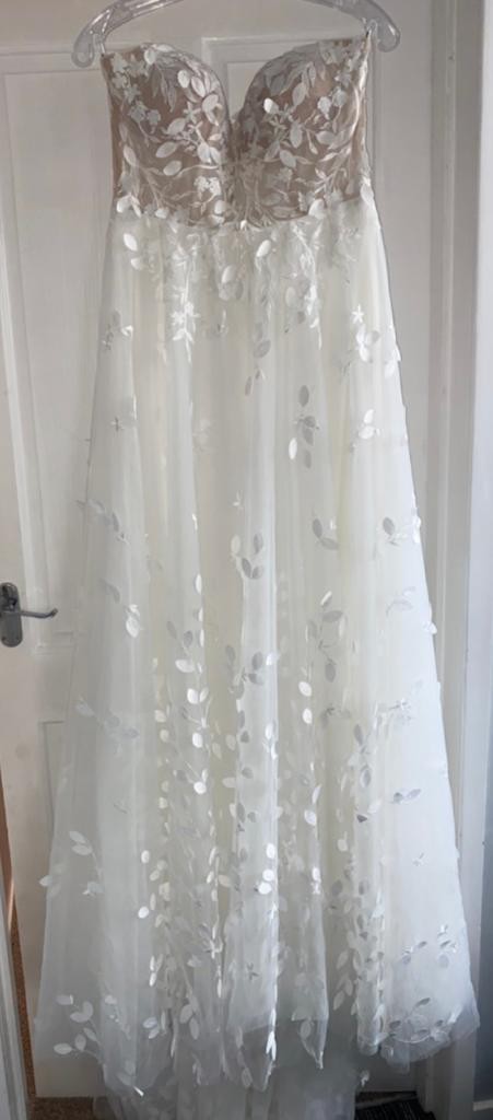 All Who Wander New Wedding Dress Save 48% - Stillwhite