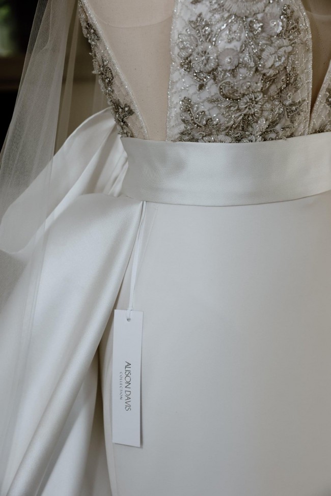 Alison Davis Collection Wedding Dress Save 58% - Stillwhite