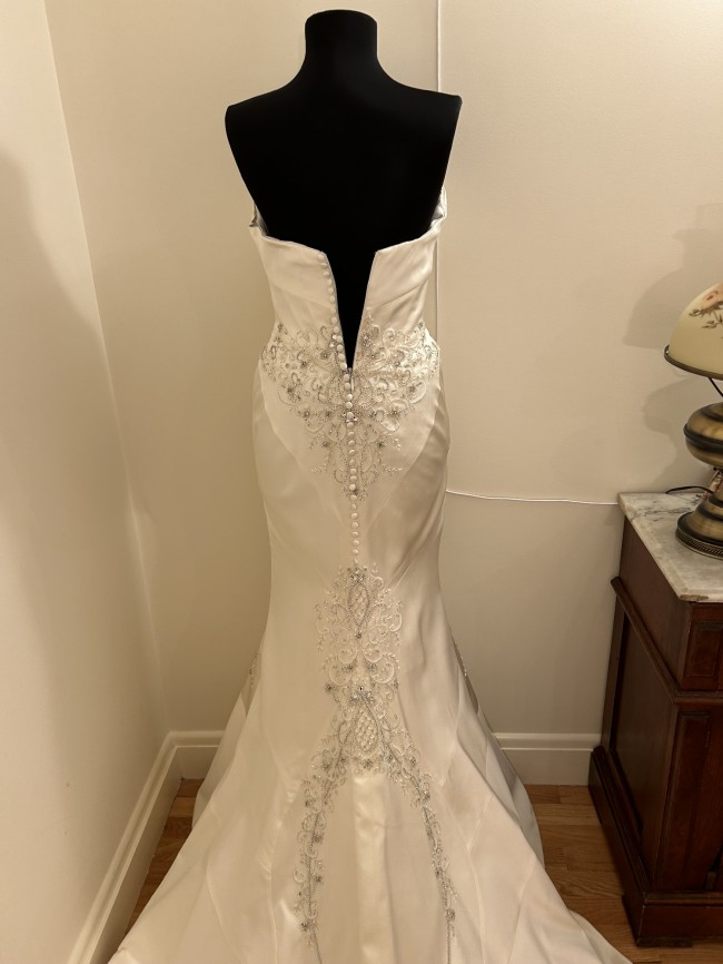 Matthew Christopher New Wedding Dress Save 70% - Stillwhite